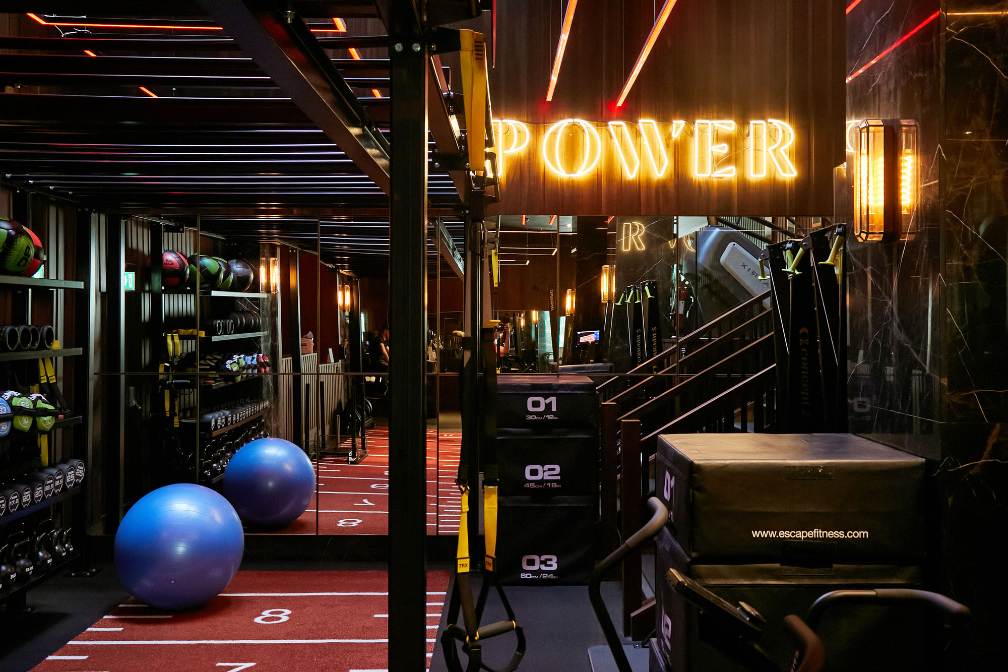 Power Gym - Academy Signs